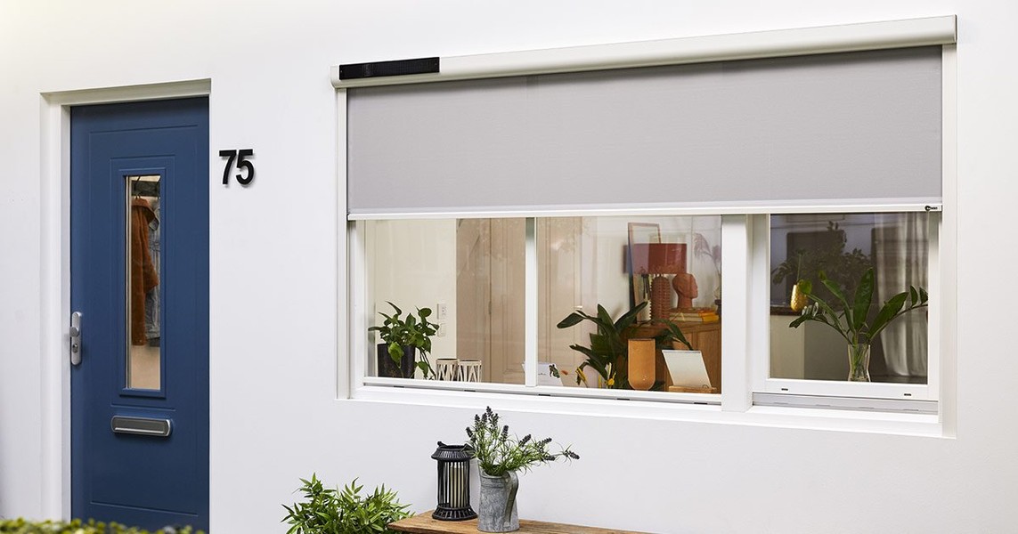 Komfort og holdbarhet med solcelledrevet solskjerming